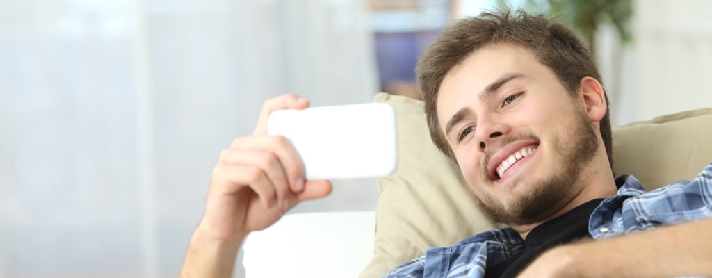 SLPT: Tired of watching movies on your phone? Just open the movie and ...